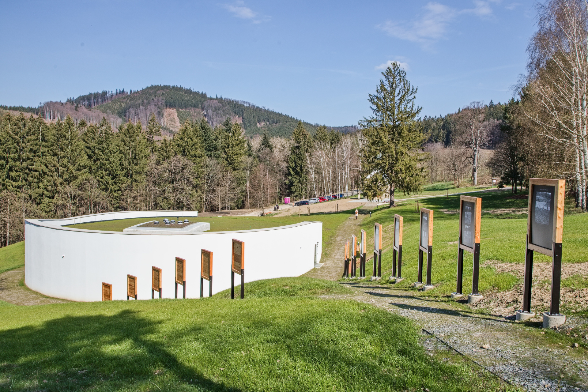 SLAVNOSTNÍ OTEVŘENÍ NKP PLOŠTINA • Muzeum jihovýchodní Moravy ve Zlíně
